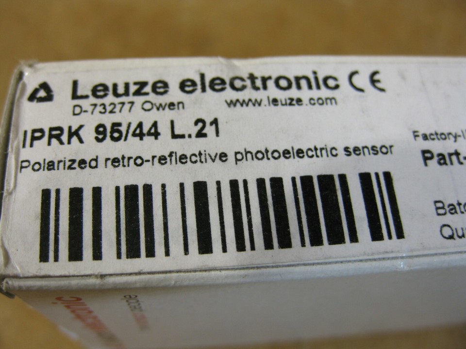 Leuze IPRK 95/44 L.21 Polarized Retro-Reflective Photoelectric Sensor ...