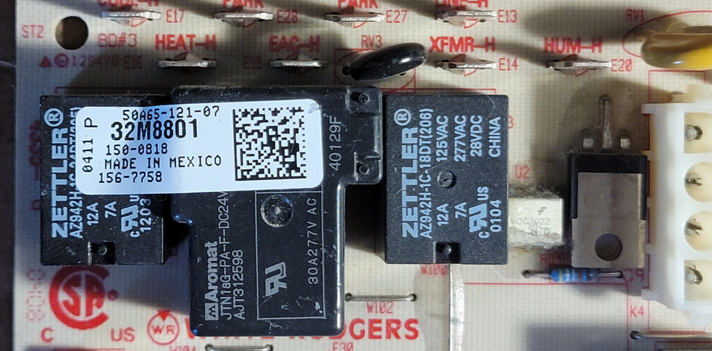 Lennox SureLight White-Rodgers 50A65-121-07 Furnace Control Board ...