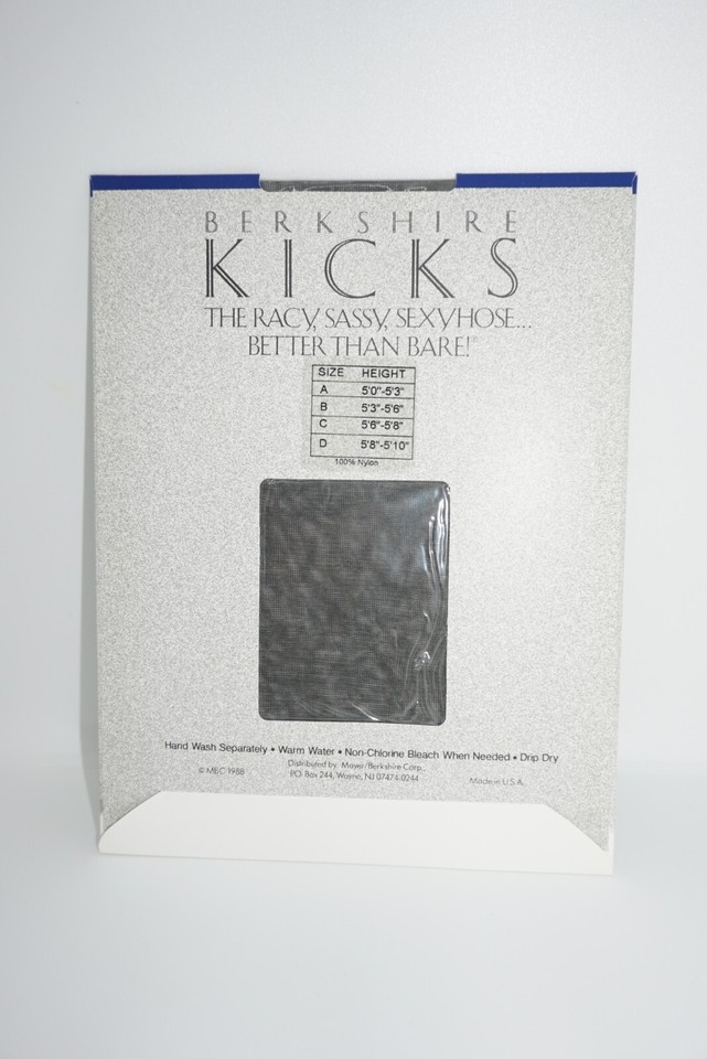 Berkshire Kicks Stockings Ultra Sheer Sandalfoot ~ Off Black ~ Size D ...