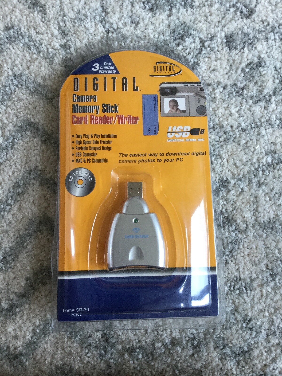 DIGITAL CONCEPTS CAMERA MEMORY STICK/MEMORY STICK PRO COMBO READER ...