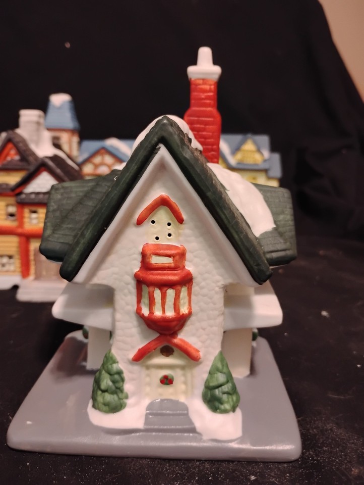 Lot of 5 - Porcelain Houses Santas Best Americana No Lights Christmas ...