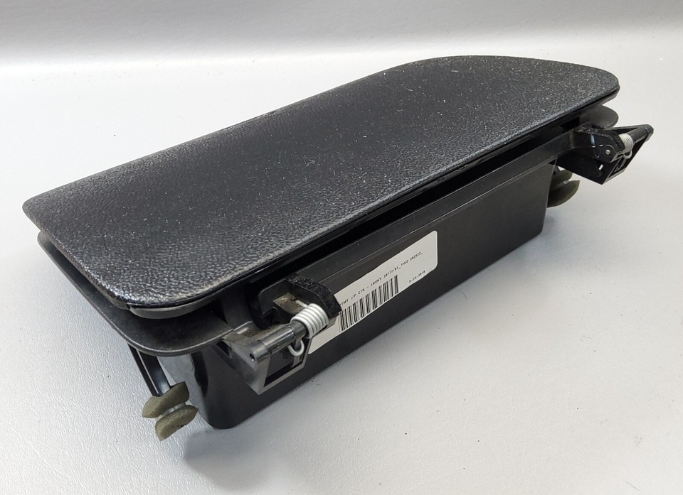 06-11 Chevy HHR Center Dash Top Black Ebony Glove Box Assembly | eBay