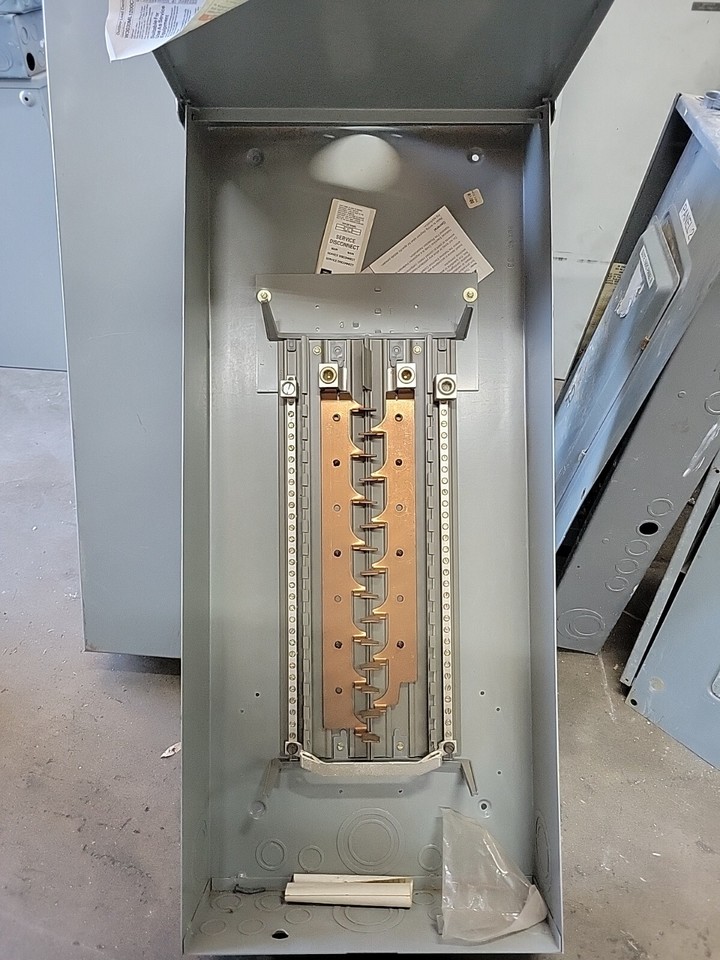 SIEMENS MAIN LUG LOAD CENTER PANEL 3R W3030ML1200CU 200AMP MISSING ...