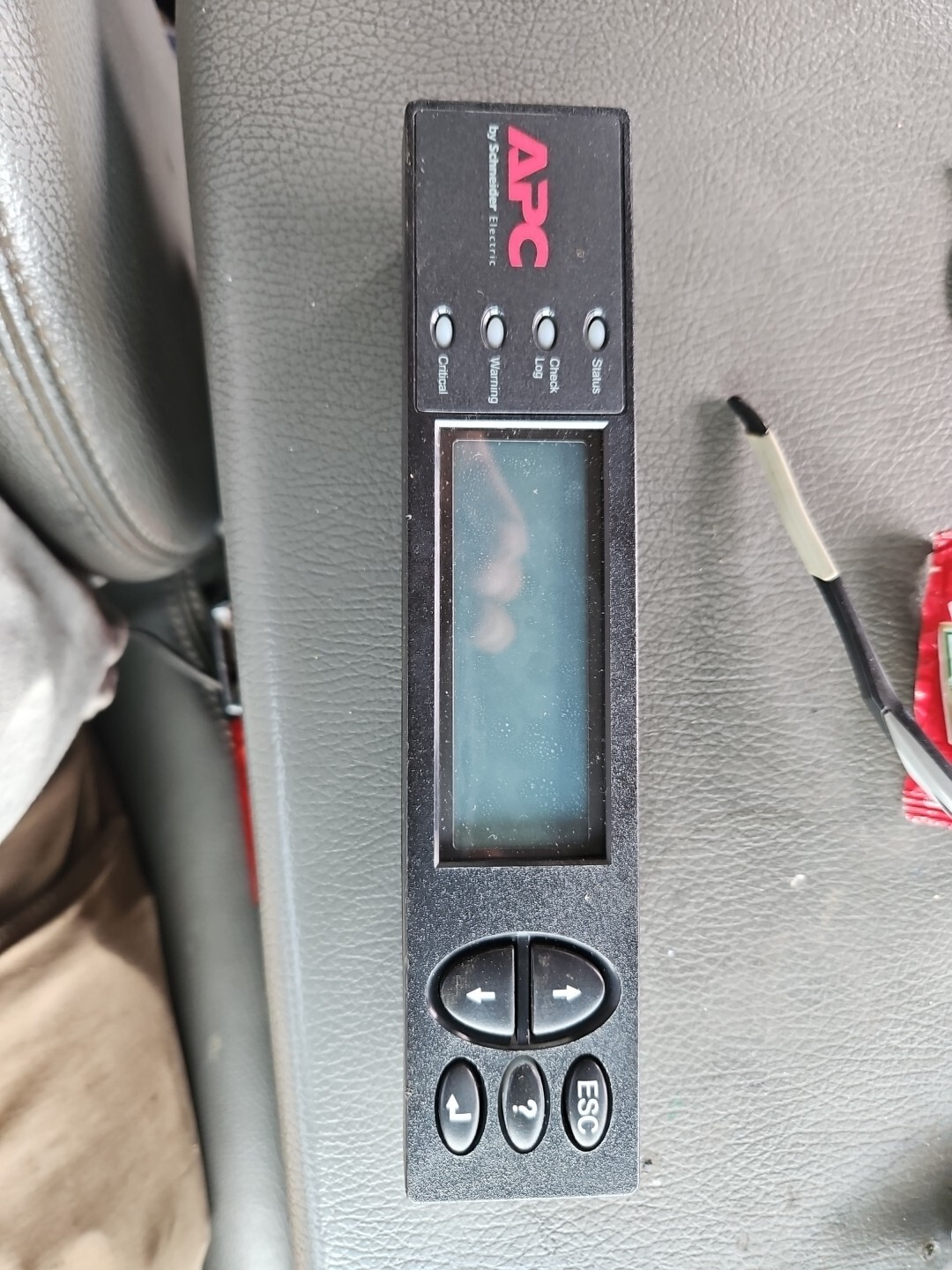 APC AP9215RM Powerview LCD MGMT Display Rack Mount | eBay