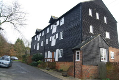 Photo 6x4 Weatherboarded building, Poldhurst Farm Upper Harbledown ...