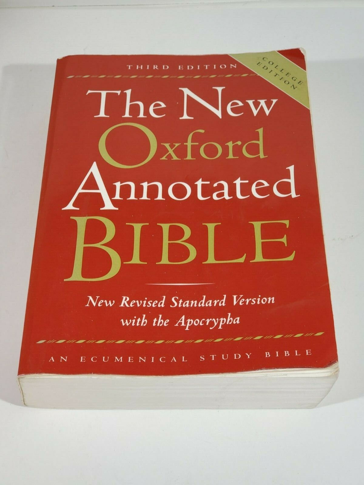 The New Oxford Annotated Bible with Apocrypha Expanded Revised Standard ...