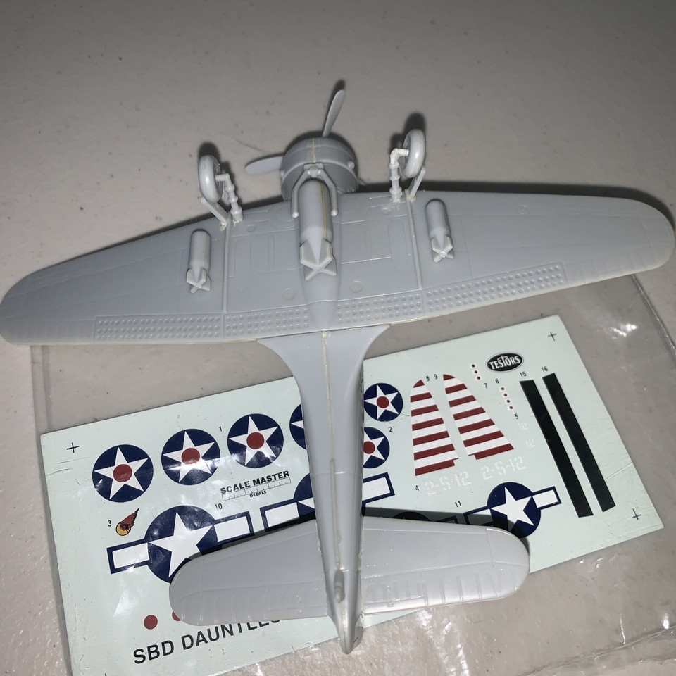 1984 Testors Model Aircraft Kit SBD Dauntless 1:72 Scale #693 US ...