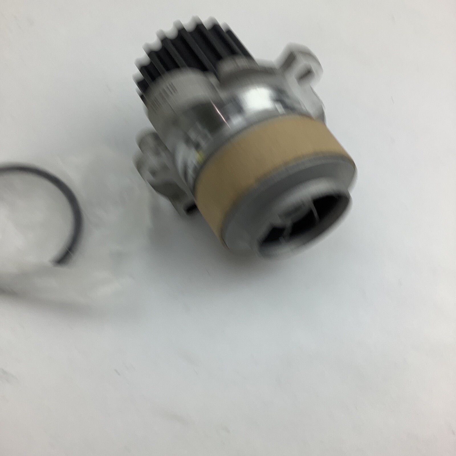 URO Parts Engine Water Pump 11517527799 96170 11 51 7 527 799 180-2310 ...