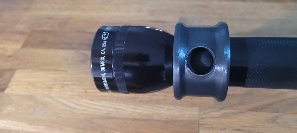 Classic Maglite Tactical Handle D-cell Body (Old Incandescent Bulb ...