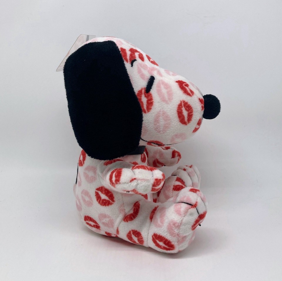 Hallmark Snoopy Peanuts Valentine's Day Plush 6.5" Pink Red Kisses XO ...