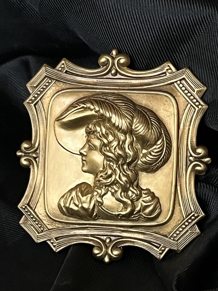 Vintage Victorian Revival Lady Brooch Pin Ornate Gold Tone Lady With ...