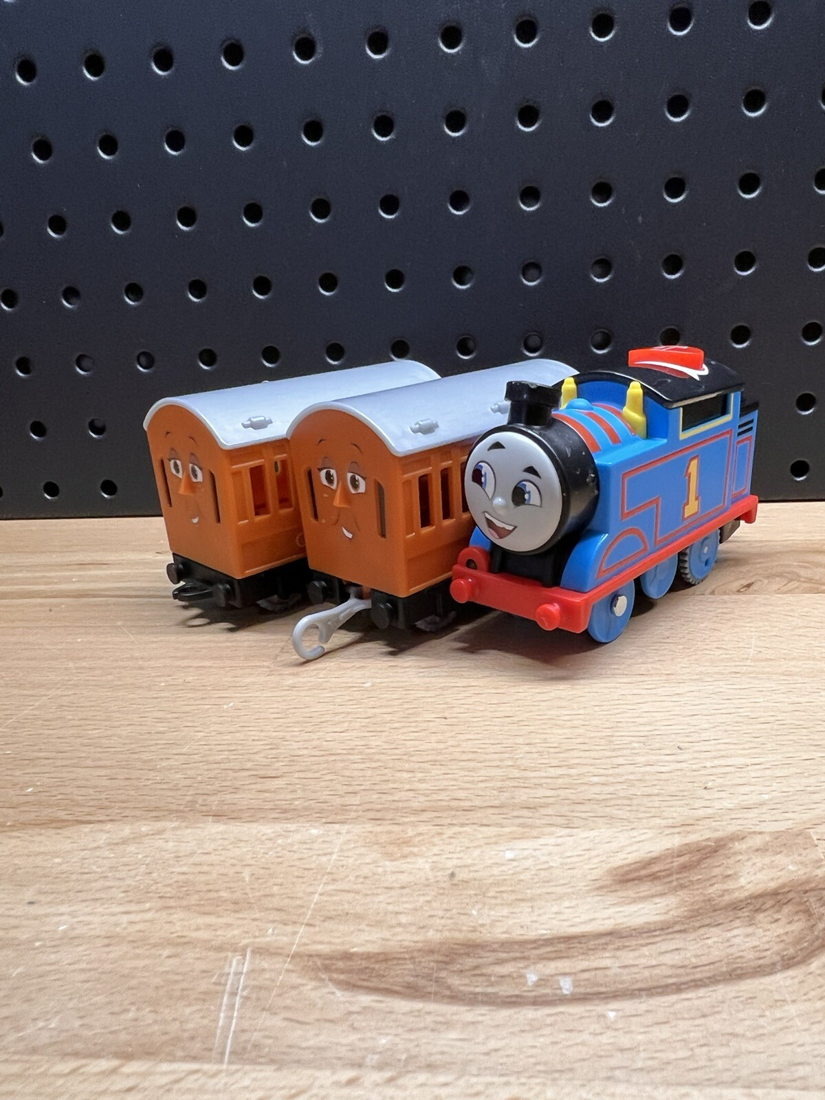 Thomas And Friends Annie And Clarabel Trackmaster
