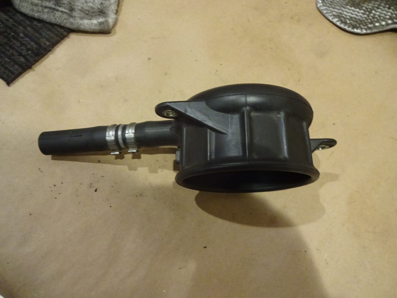 Ferrari California - Oil Filter Boot - P/N 248581 | eBay