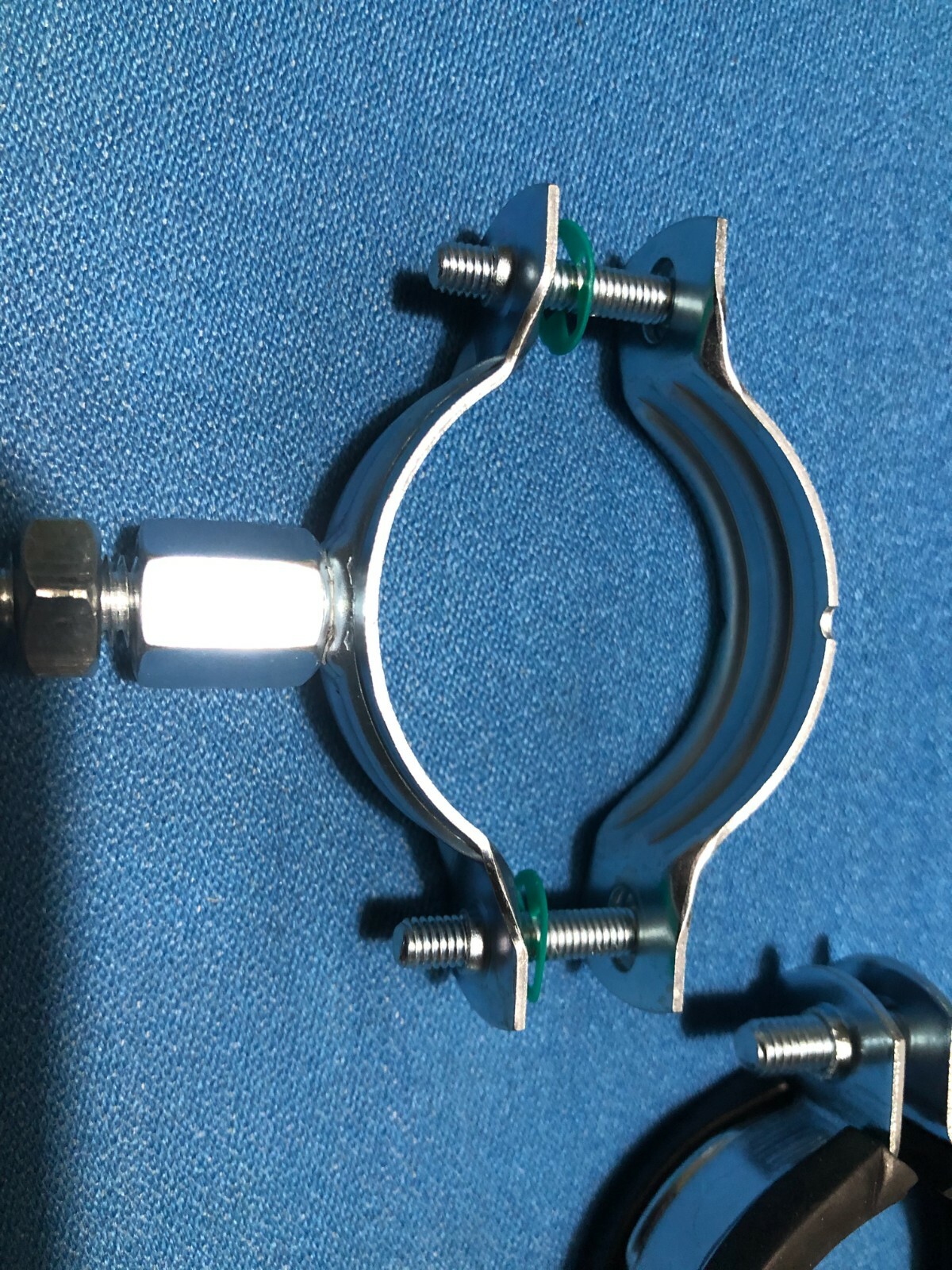32/40/50MM PVC Solvent Weld/Push Fit Waste Pipe Bracket Clip Stand Off ...