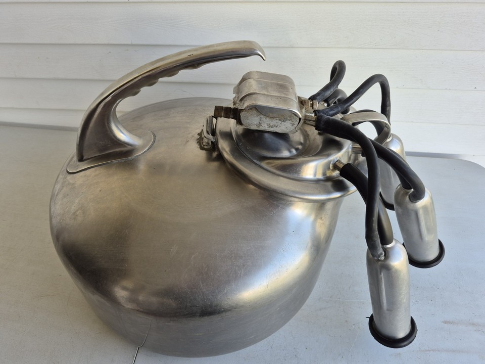 SURGE MIKER FOR MILKING GOATS,COW 6 GALLON BUCKET,NEW RUBBER AND HOSE ...