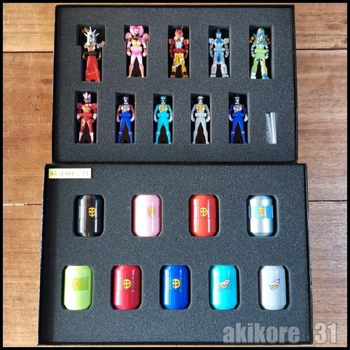 Bandai Power Rangers Dino Charge Gokaiger Kyoryuger Ranger Key Set ...