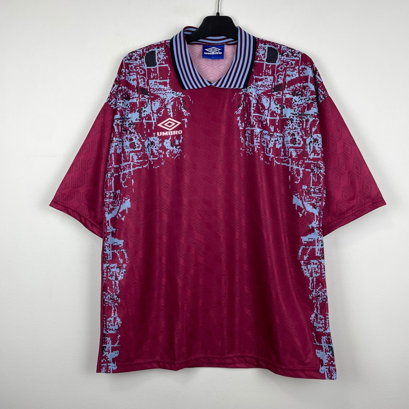 Vintage Umbro Soccer Jersey Football Shirt Maroon Blu… - Gem