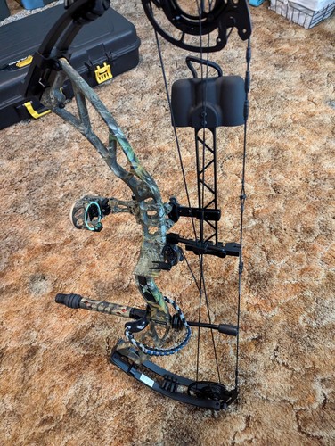 Xpedition Archery APX 70lb Bow | eBay