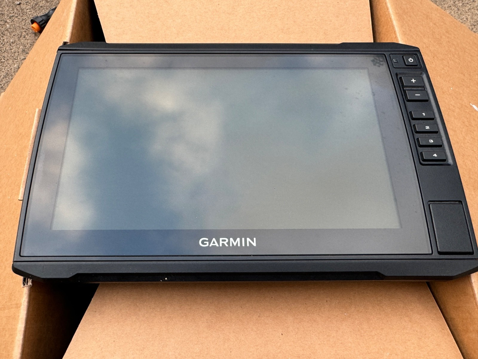GARMIN Echomap 94SV GPS Chartplotter / Fishfinder w/ Power Cable ...