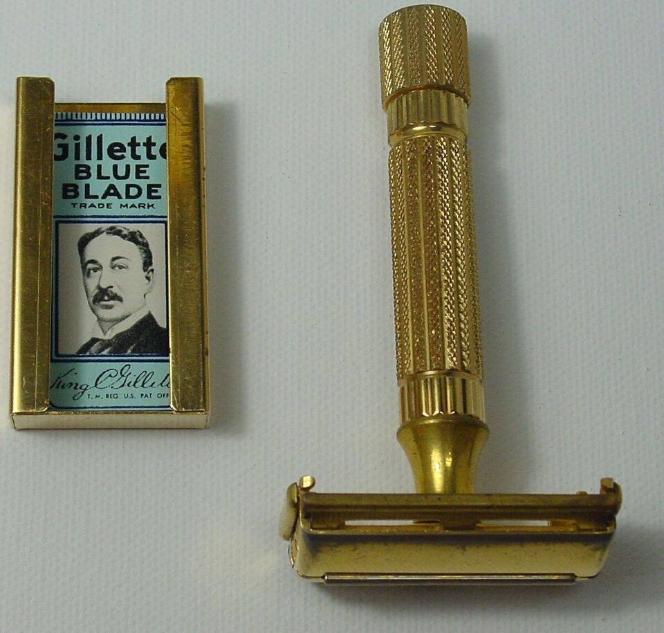 1947 Gillette Aristocrat Safety Razor, with Blade Holder, blade and ...