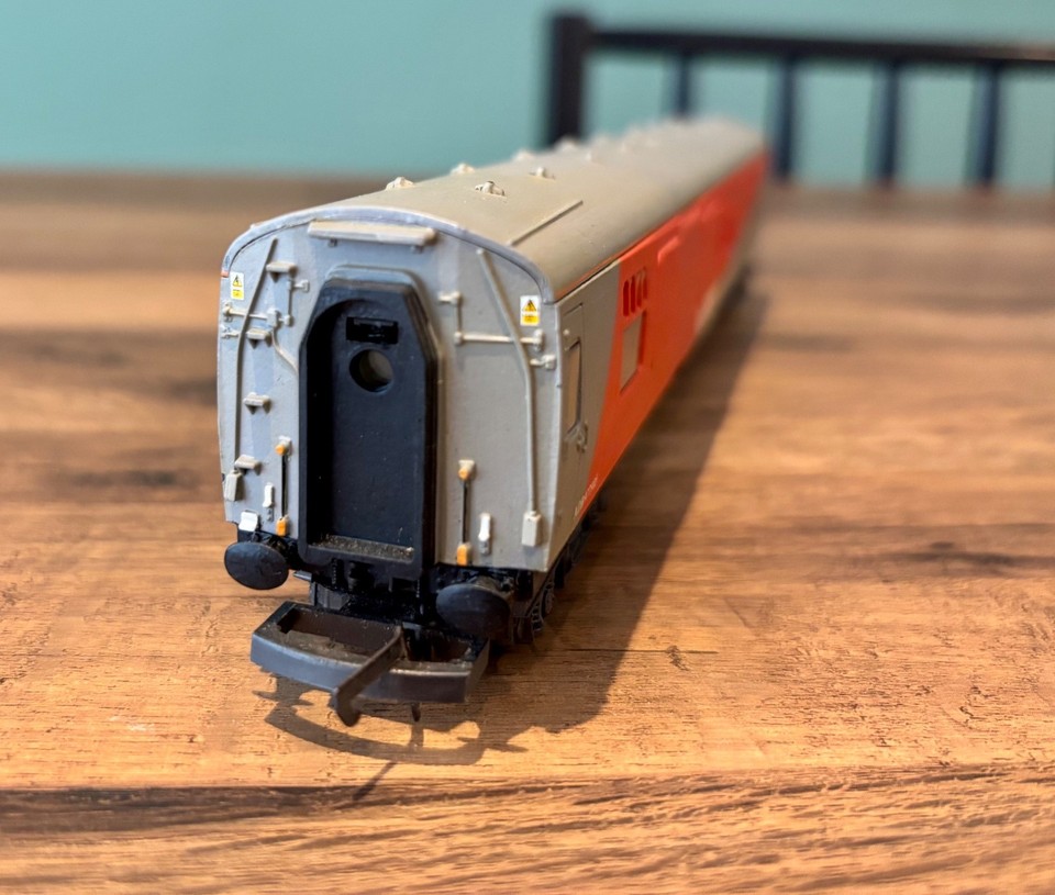 custom OO gauge Lima Serco Mk1 brakeforce runner QSA ADB977905 | eBay UK