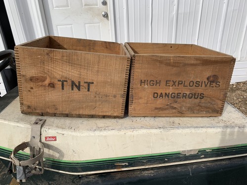 ANTIQUE WOODEN TNT BOXES (2) 1943 EXCELLENT CONDITION | eBay