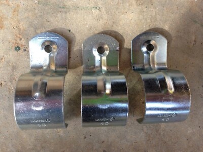 3X CLIPSAL 40MM SINGLE FIX CONDUIT SADDLE CLAMPS LEFT OVER | eBay Australia