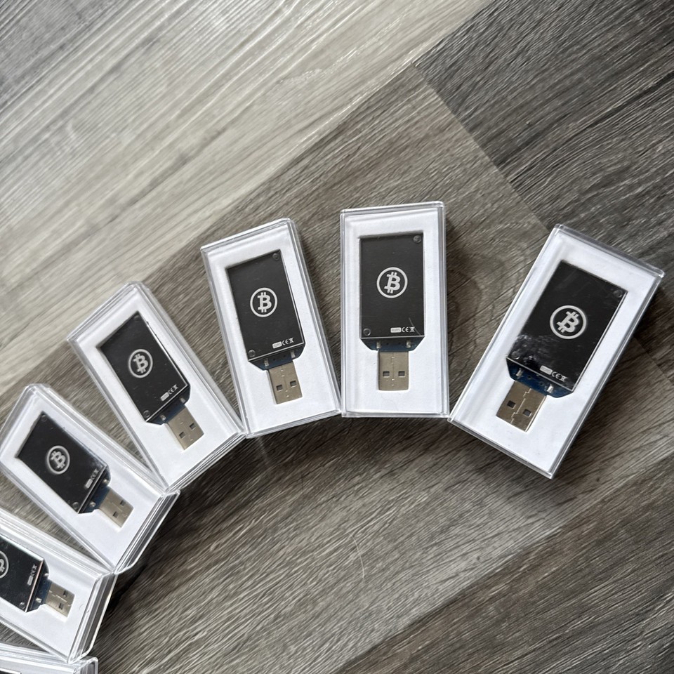 ASIC Miner Block Erupter USB Bitcoin Miner BLUE 333 MH/s Crypto Lottery ...