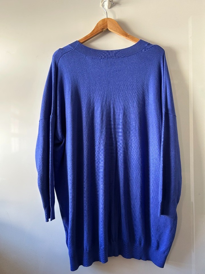 BNWT Ladies CAPSULE Blue V-Neck Jumper UK24/26 - CG W72 | eBay UK