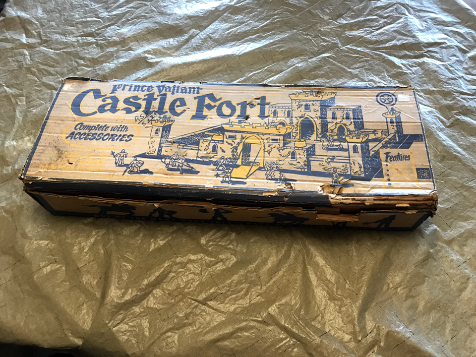 1954 PRINCE VALIANT CASTLE FORT WITH ORIGINAL BOX | eBay