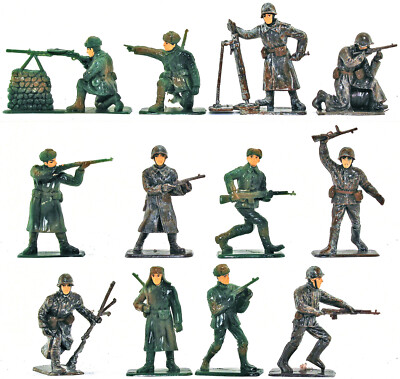 Supreme WWII Russian Infantry - 12 Italeri clones - 54mm painted toy ...