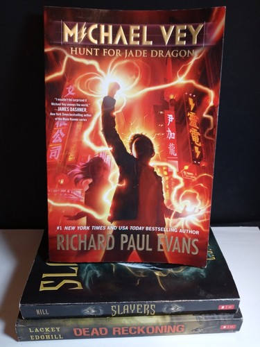 3 Book Bundle Hunt For Jade Dragon, Slayers, Dead Reckoning | eBay
