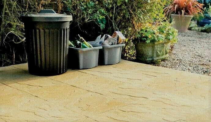 68 x BRADSTONE PEAK RIVEN BUFF 450X450X32mm PAVING SLABS CODE 03636 DEL ...