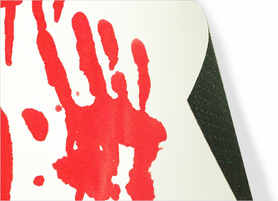 Blood Bath Mat: Color changing bloody mat turns red when wet 27x13.5in ...
