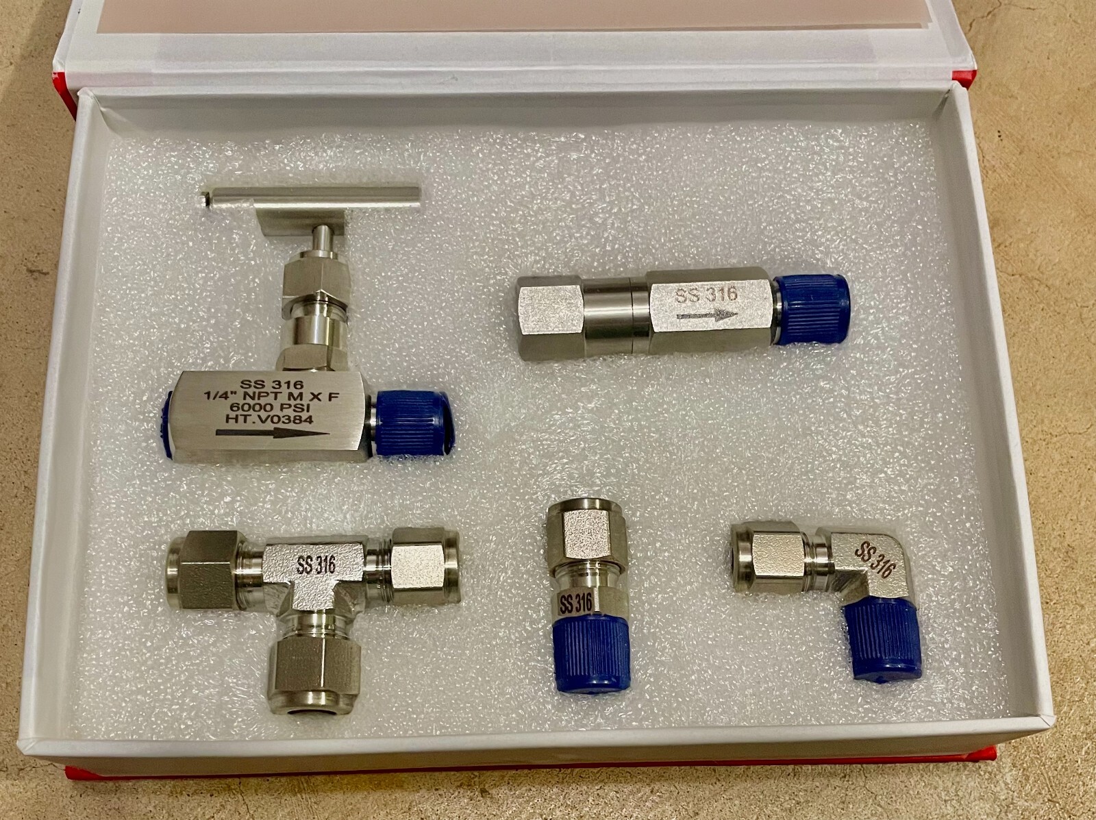 1/4 NPT MXF 6000PSI 316SS needle valve W/IN-LINE Check valve and comp ...