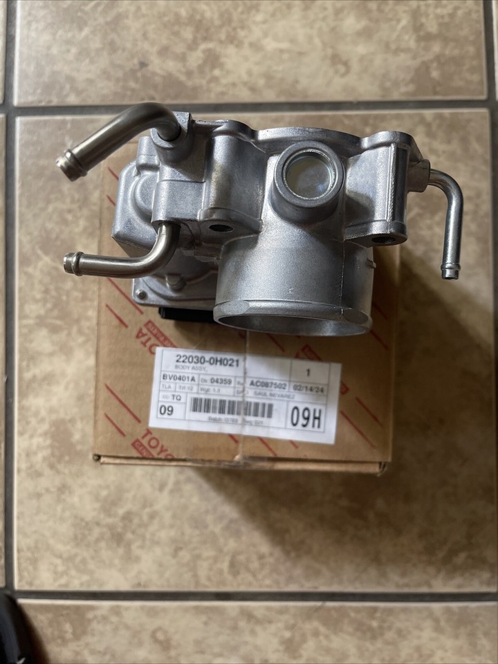 OEM Genuine Toyota 2AZ-FE 2.4L Electric Throttle Body Assembly 22030 ...