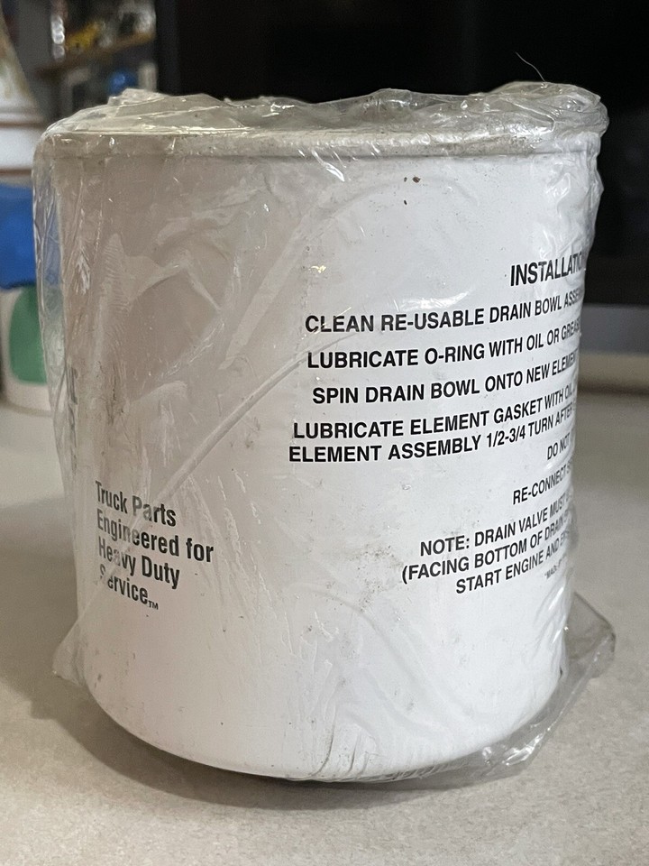 INTERNATIONAL FUEL FILTER WATER SEPERATOR (PN 1677004C91) | eBay