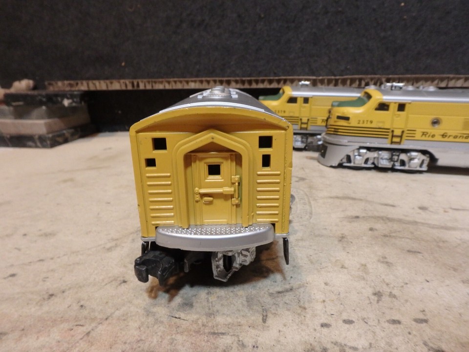 LIONEL POSTWAR 2379 RIO GRANDE F3 AA DIESEL LOCOMOTIVES & B UNIT SET ...