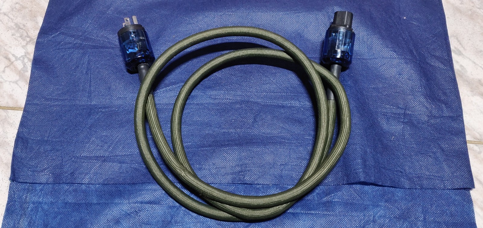 Diy Power Cable Oyaide Plugs Genuine with VH Audio cable 1,8metre | eBay