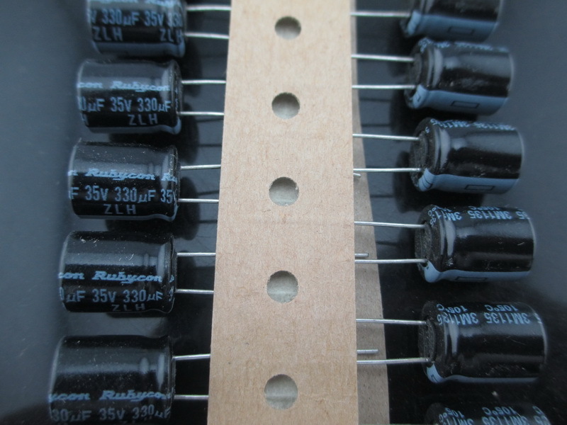 10pcs RUBYCON ZLH 330uf 35v 330mfd Capacitor long life 105℃ 10*12.5mm ...