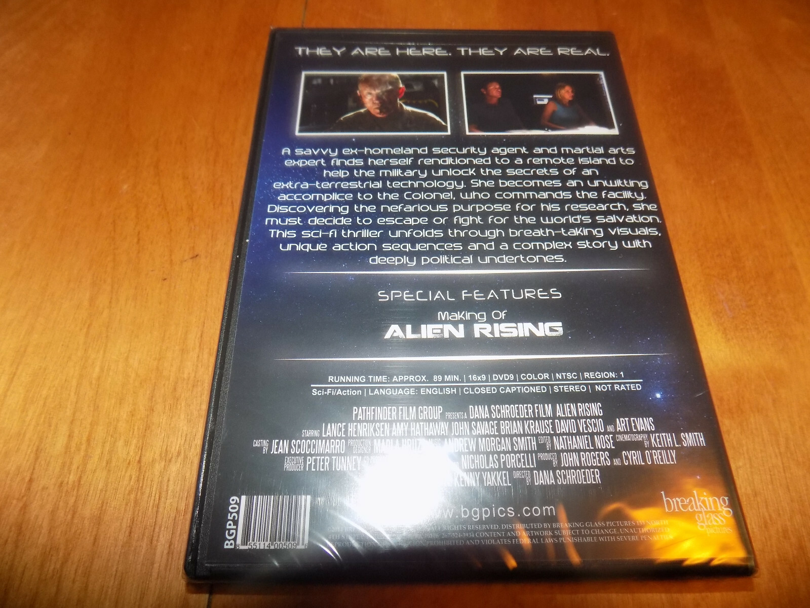 ALIEN RISING Lance Henriksen Amy Hathaway John Savege Sci-Fi Classic ...