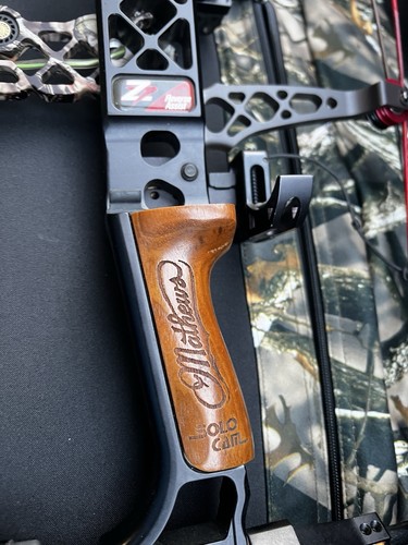 Mathews Z7 Compound Bow | eBay