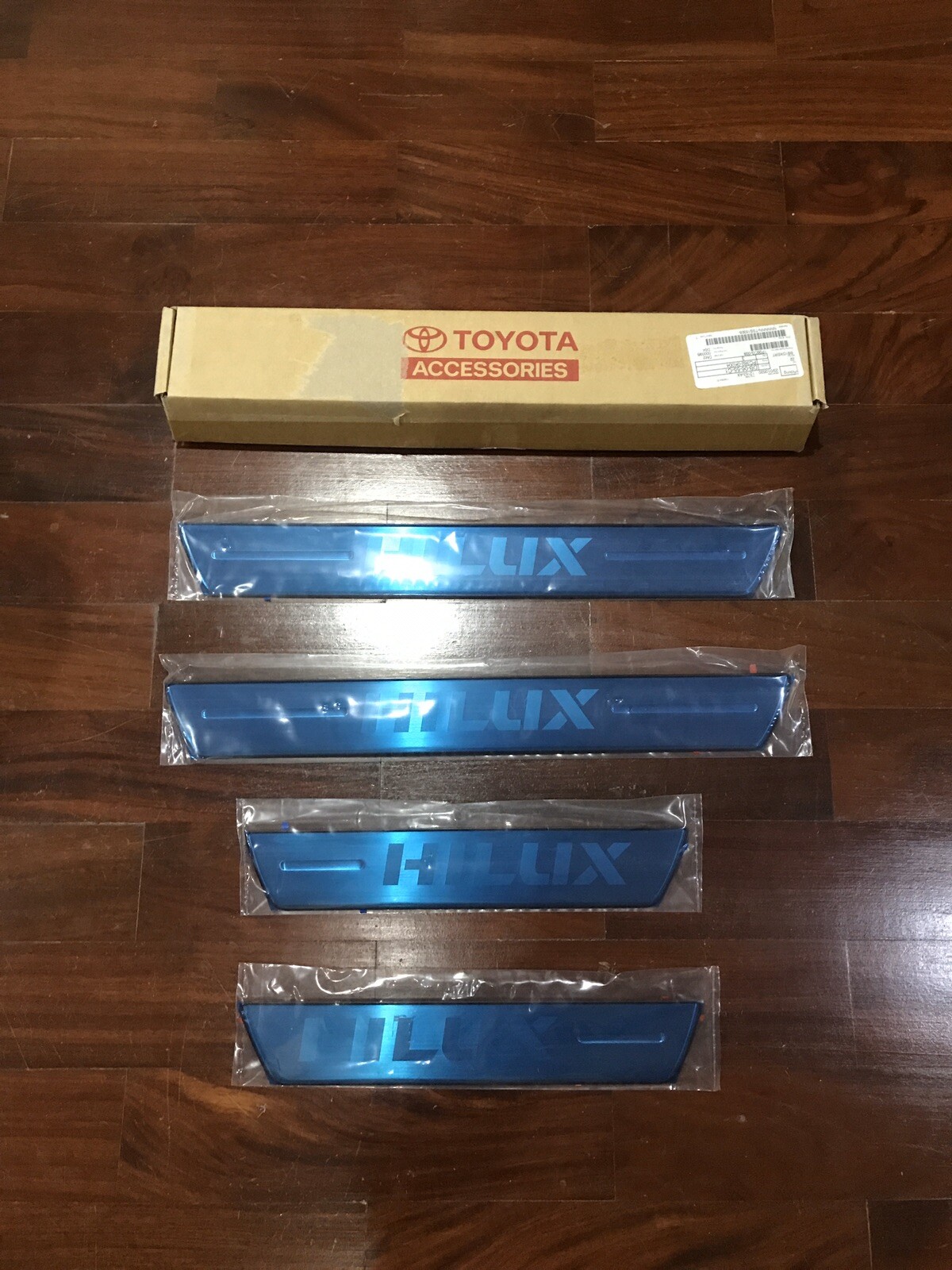 GENUINE SCUFF PLATE DOOR SILL TRIM STAINLESS 4 PCS D-CAB FITS TOYOTA ...