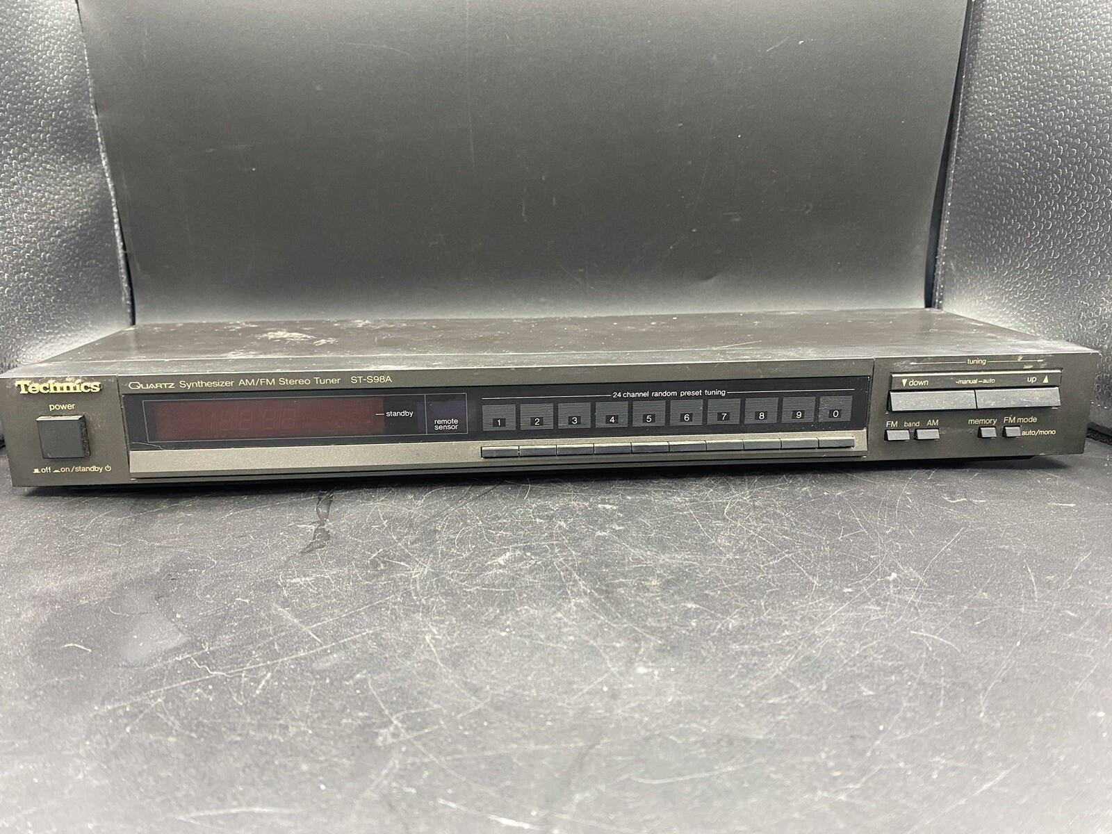 Technics AM/FM Stereo Tuner Quartz Synthesizer ST-S98A WORKING Free ...