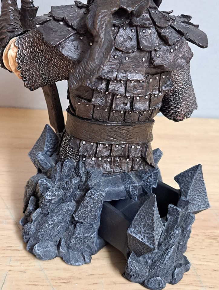 GENTLE GIANT THE LORD OF THE RINGS TR FRODO BAGGINS IN ORC ARMOR ...