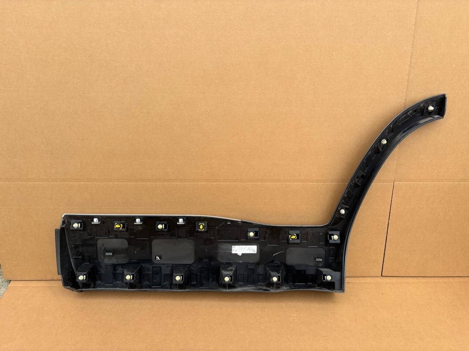 2017-2023 GMC Acadia Denali Rear Right Door Lower Molding | 84462101 ...