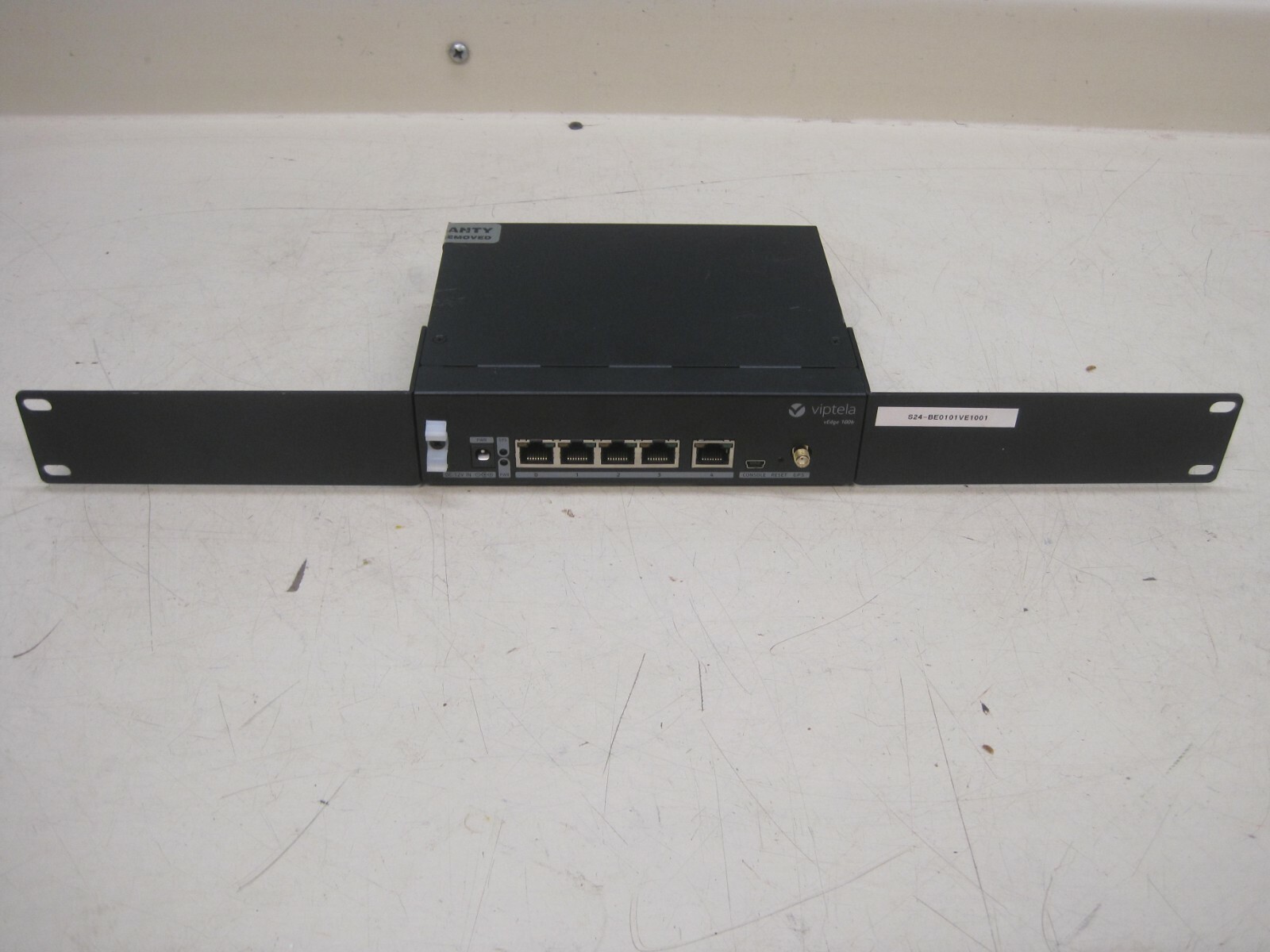 Viptela vEdge-100b-AC Mountable Router / vEdge 100b Router / SD-WAN ...