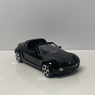 2002-2005 Smart Roadster Collectible 1/64 Scale Diecast Diorama Model ...