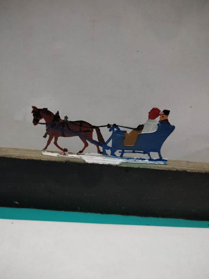 Vintage Heinrichsen German Flat Lead "One Horse Open Sleigh" Near Mint ...