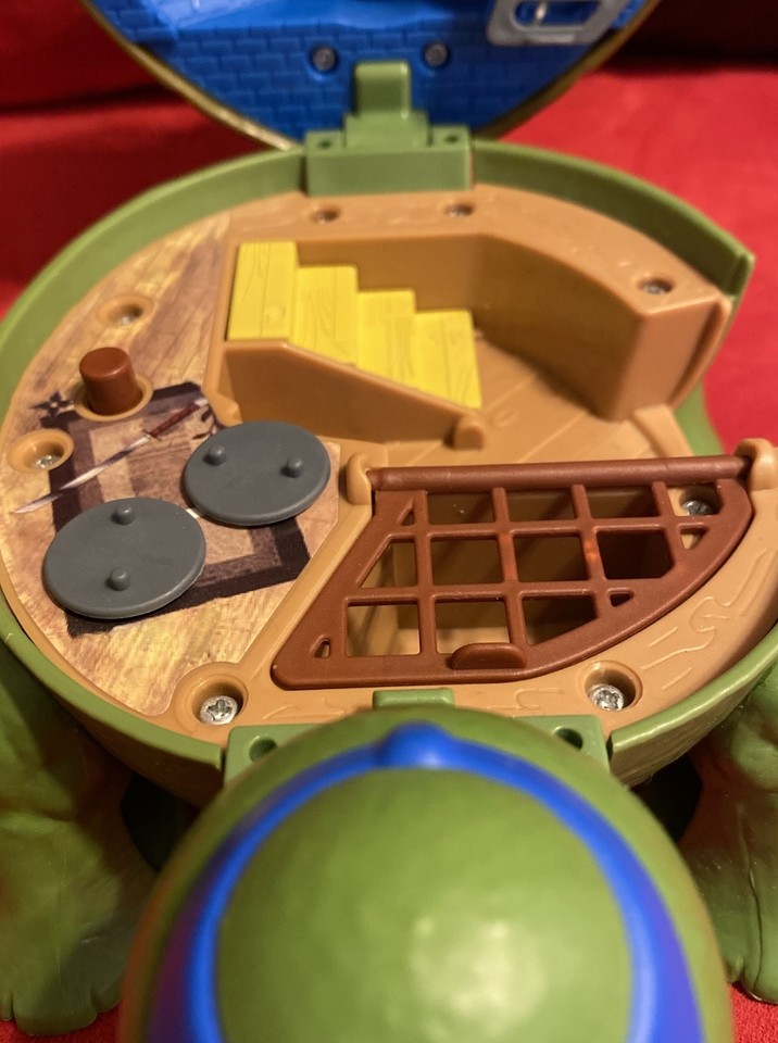 Teenage Mutant Ninja Turtles Micro Mutants Leos Dojo Playset Playmates ...